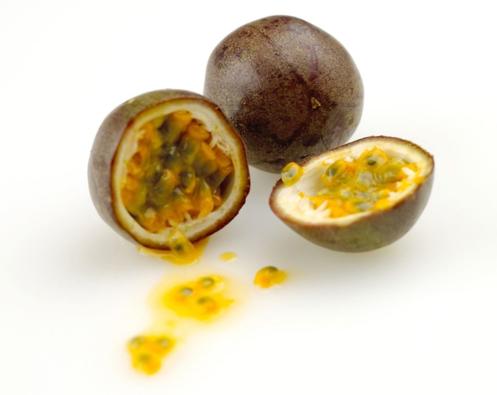 Passionsfrucht essen – wann ist die Passionsfrucht reif? - Die Frische ...